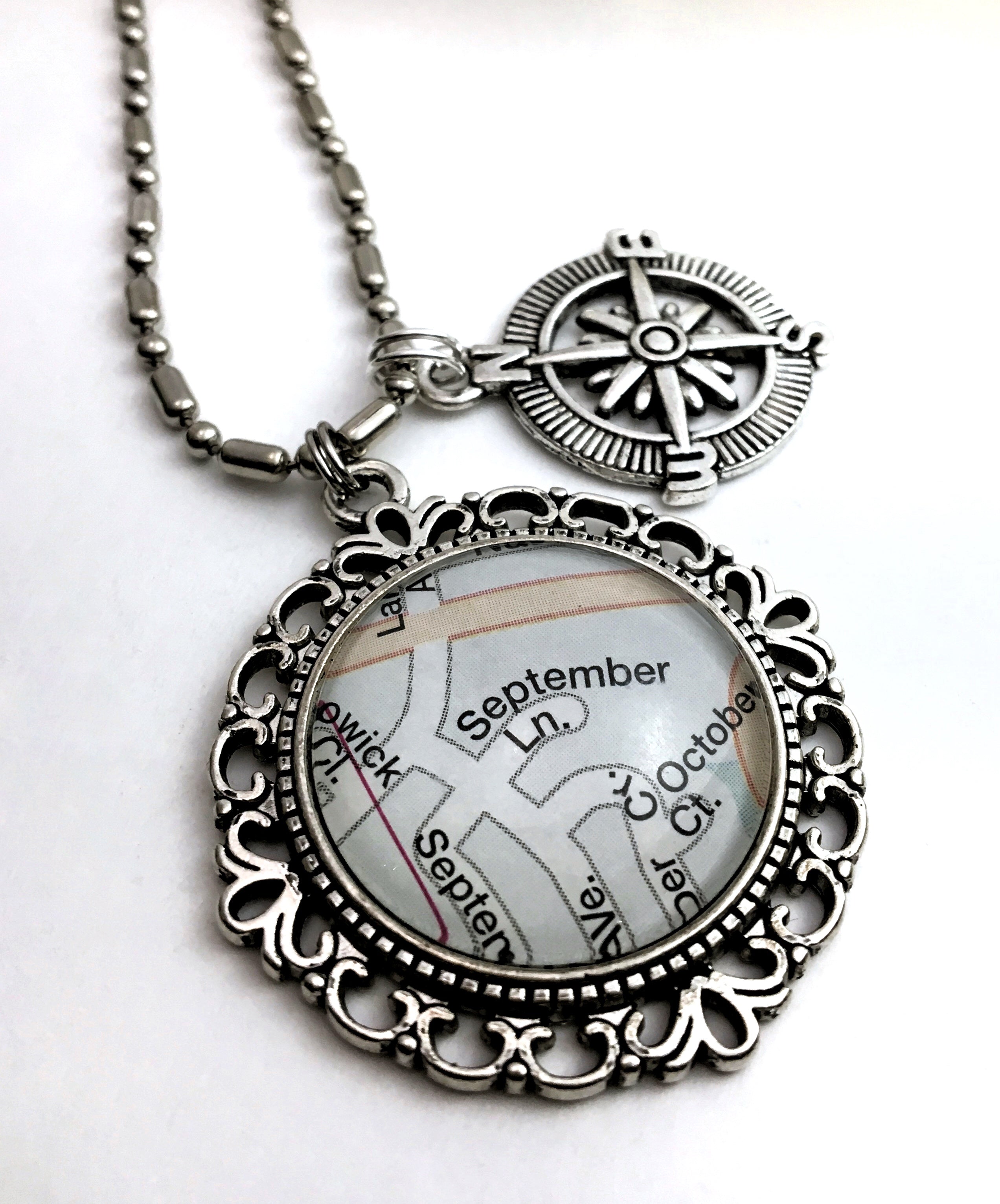 Map Pendants – Anthologie Collective